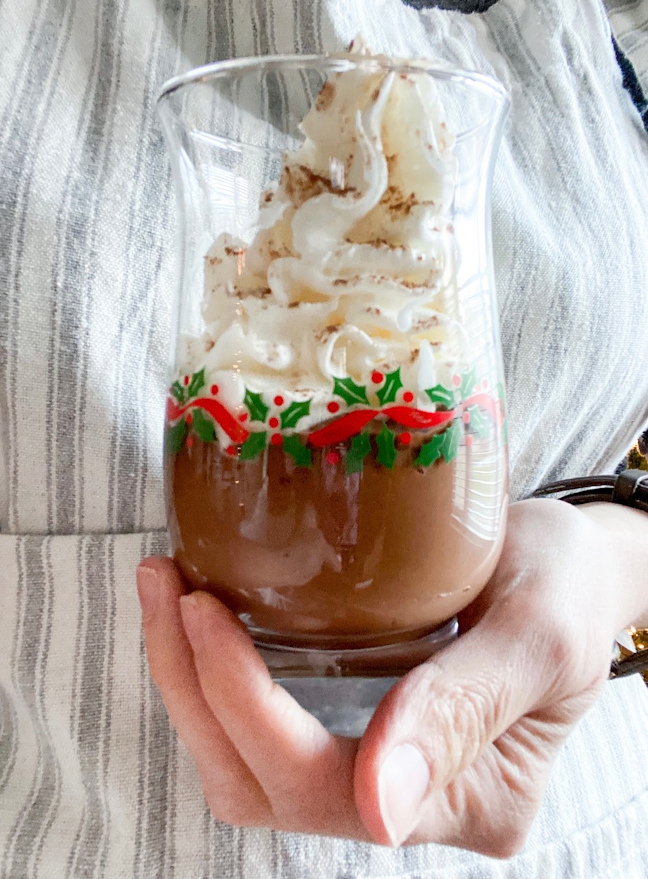 How to Make Simple and Delicious Homemade Chocolate Pudding
